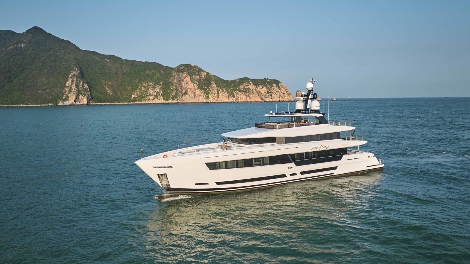 Heysea delivers first 42m Asteria 139 motor yacht